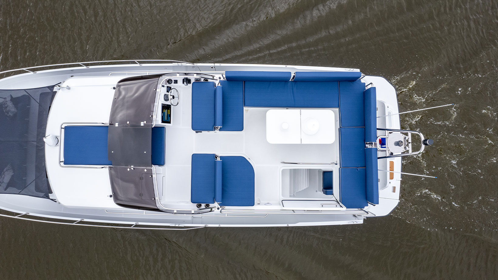 Delphia 11 Flylounge | Delphia Yachts