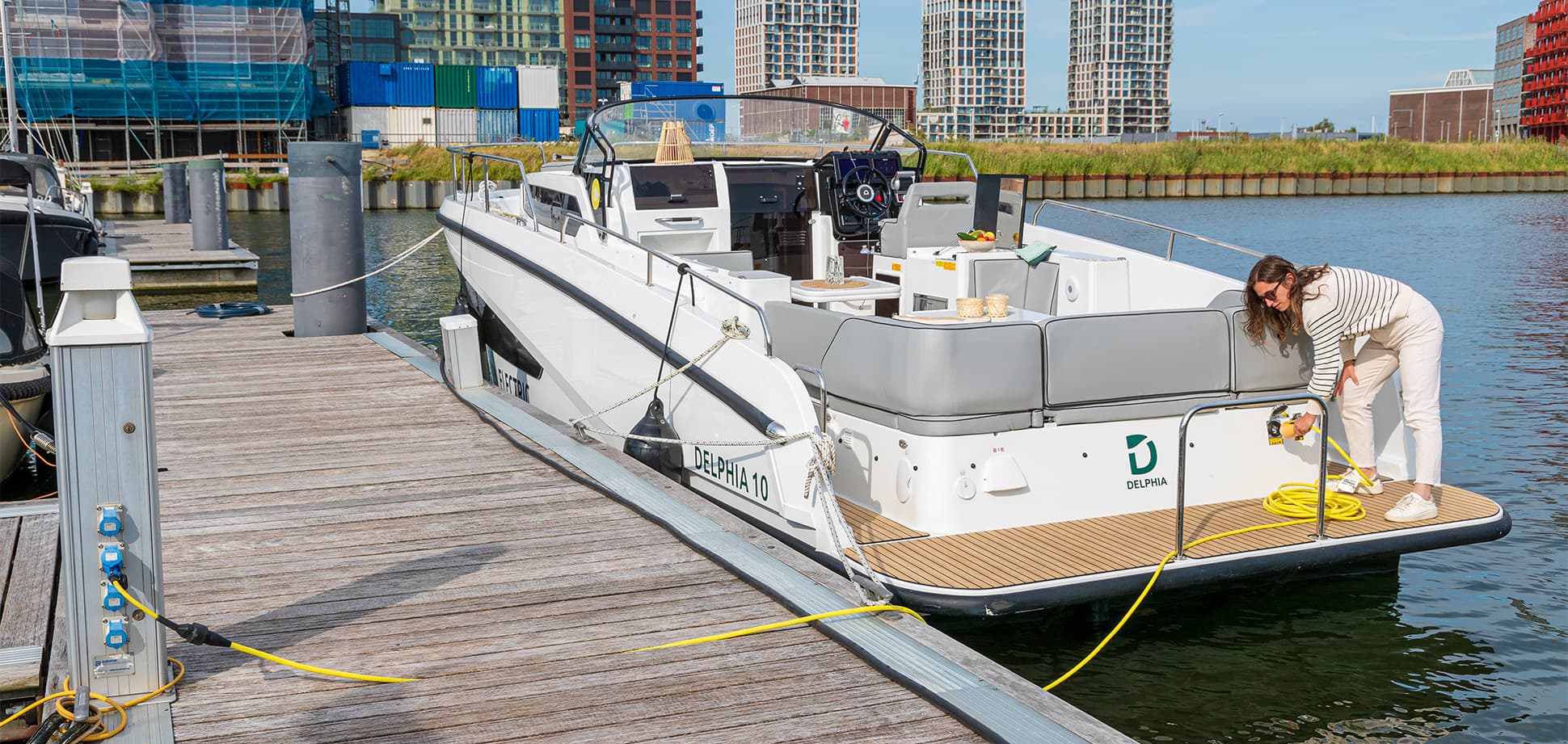 Delphia 10 Lounge | Delphia Yachts