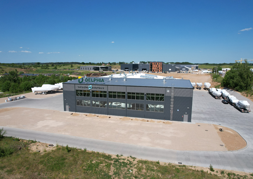 Discover the origins of Delphia brand of the Beneteau group | Delphia